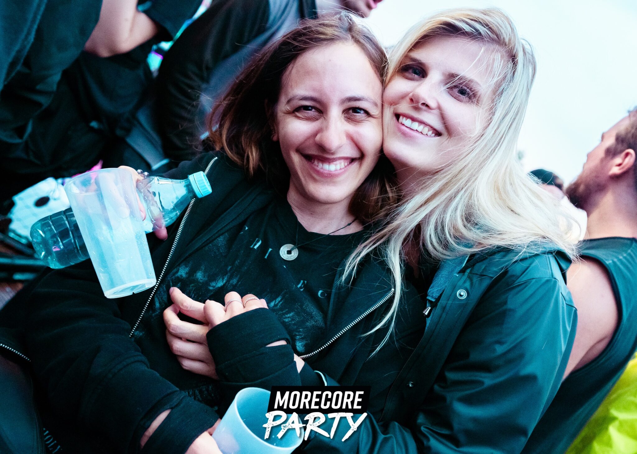 MoreCore Party Fritz-Kola kolaxie Sessions auf dem Full Force 2023 ...