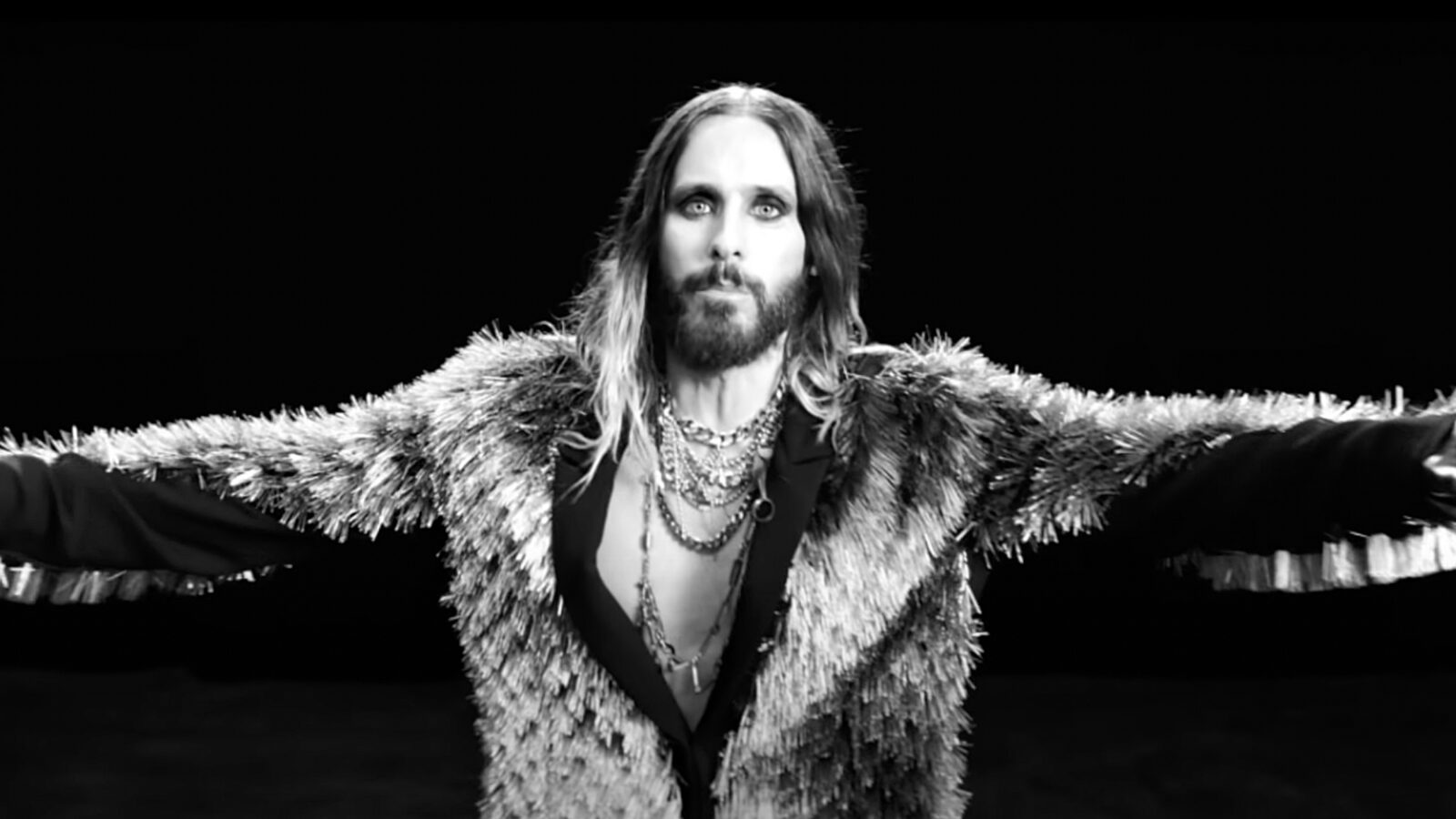 Night Verses nehmen ein neues Album mit Will Putney auf