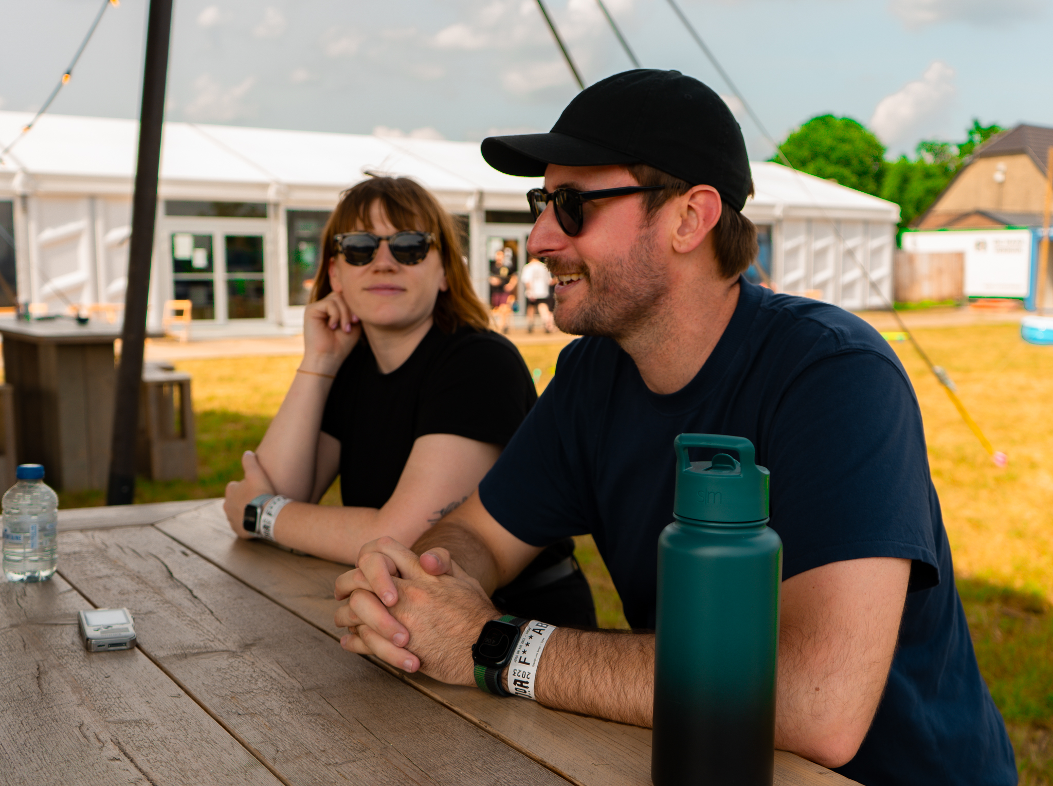 Spanish Love Songs im Interview beim Jera On Air 2023