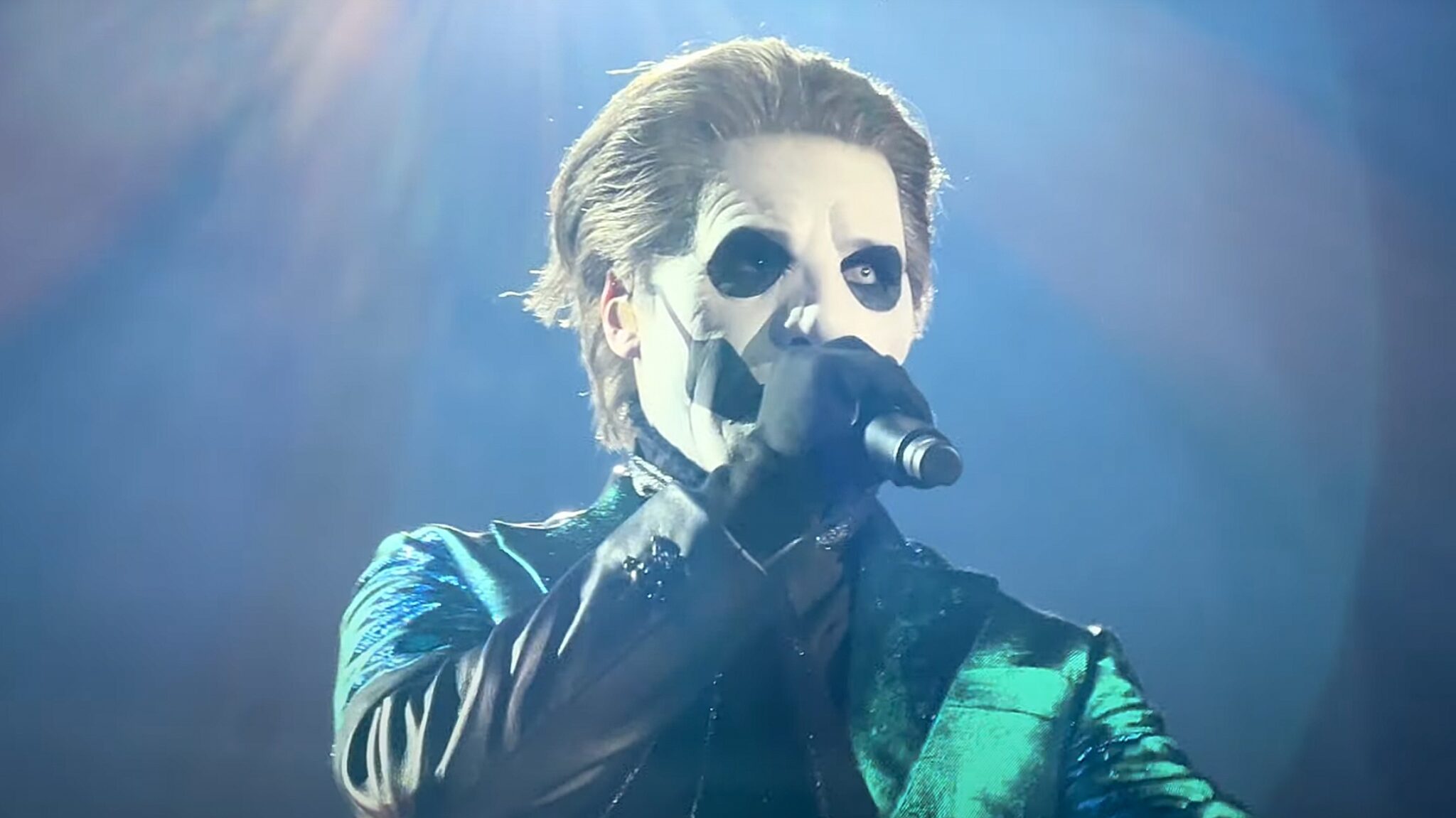 Ghost spielen einen neuen Song von "Impera" erstmals live