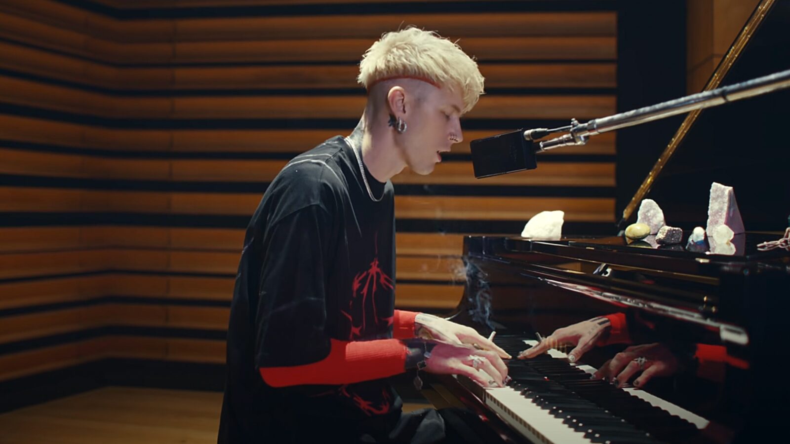 Machine Gun Kelly - MoreCore.de - Alle Infos zum Rapper & Musiker